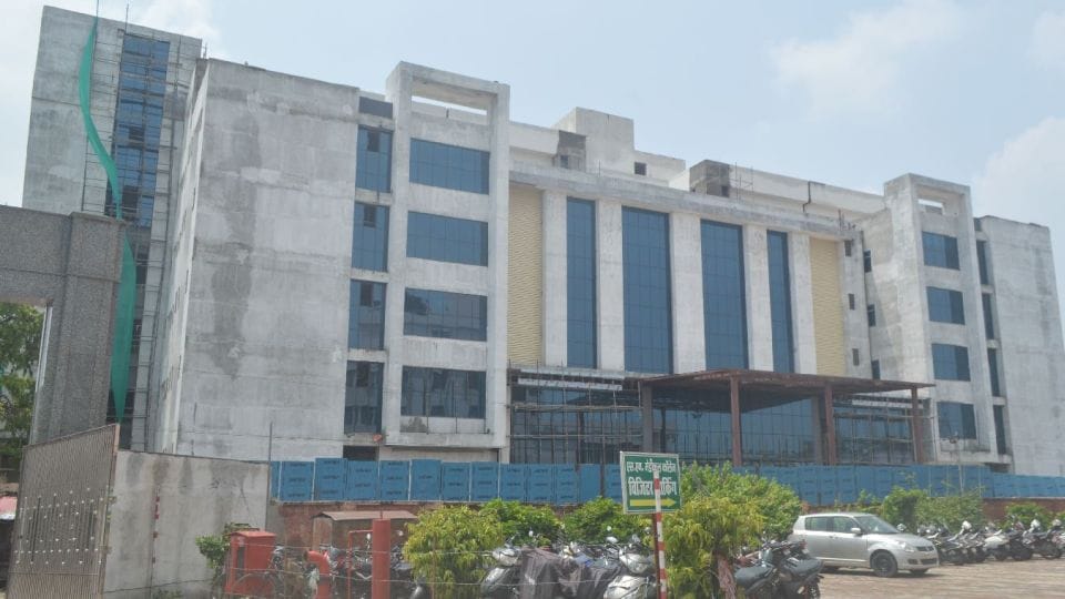 Mini Aiims To Be Built In 13 Buildings In Sn Medical College Agra ...