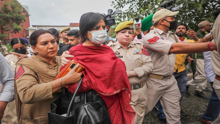 Rubaiya Saeed Appeared In Jammu Court, Identified Four People Including Yasin Malik Involved In ...