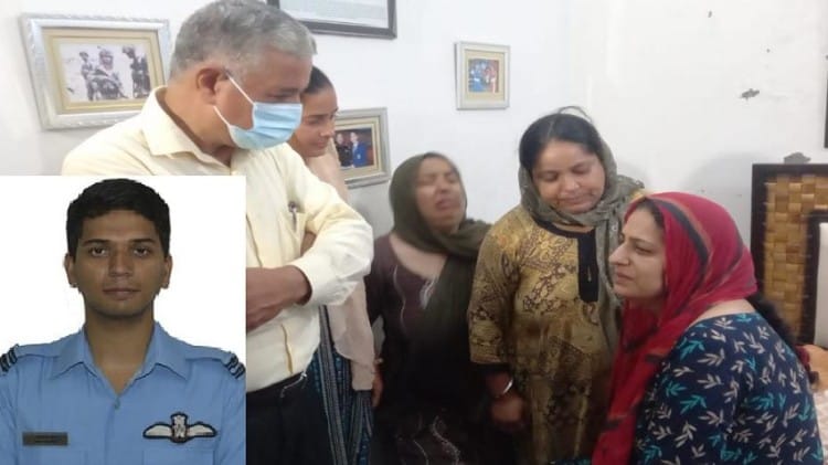 Advitiya Bal Of Jammu Also Martyred In Mig-21 Accident - Amar Ujala ...