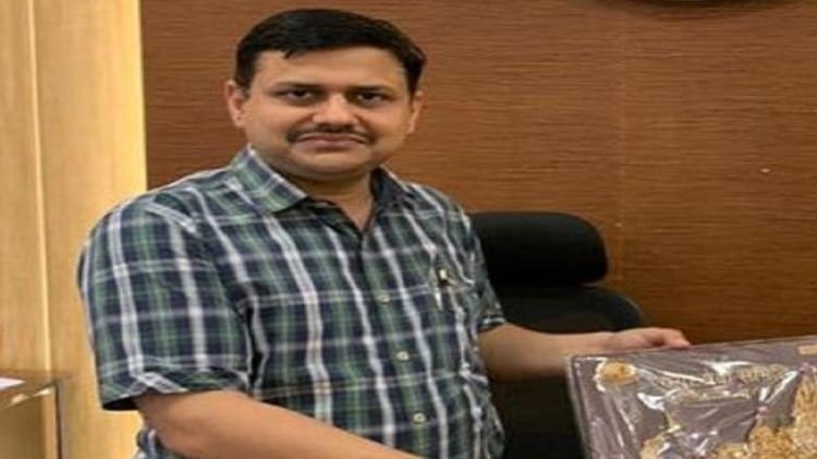 Kaushal Raj Sharma:पीएम मोदी के भरोसेमंद...ढाई साल से वाराणसी के डीएम ...