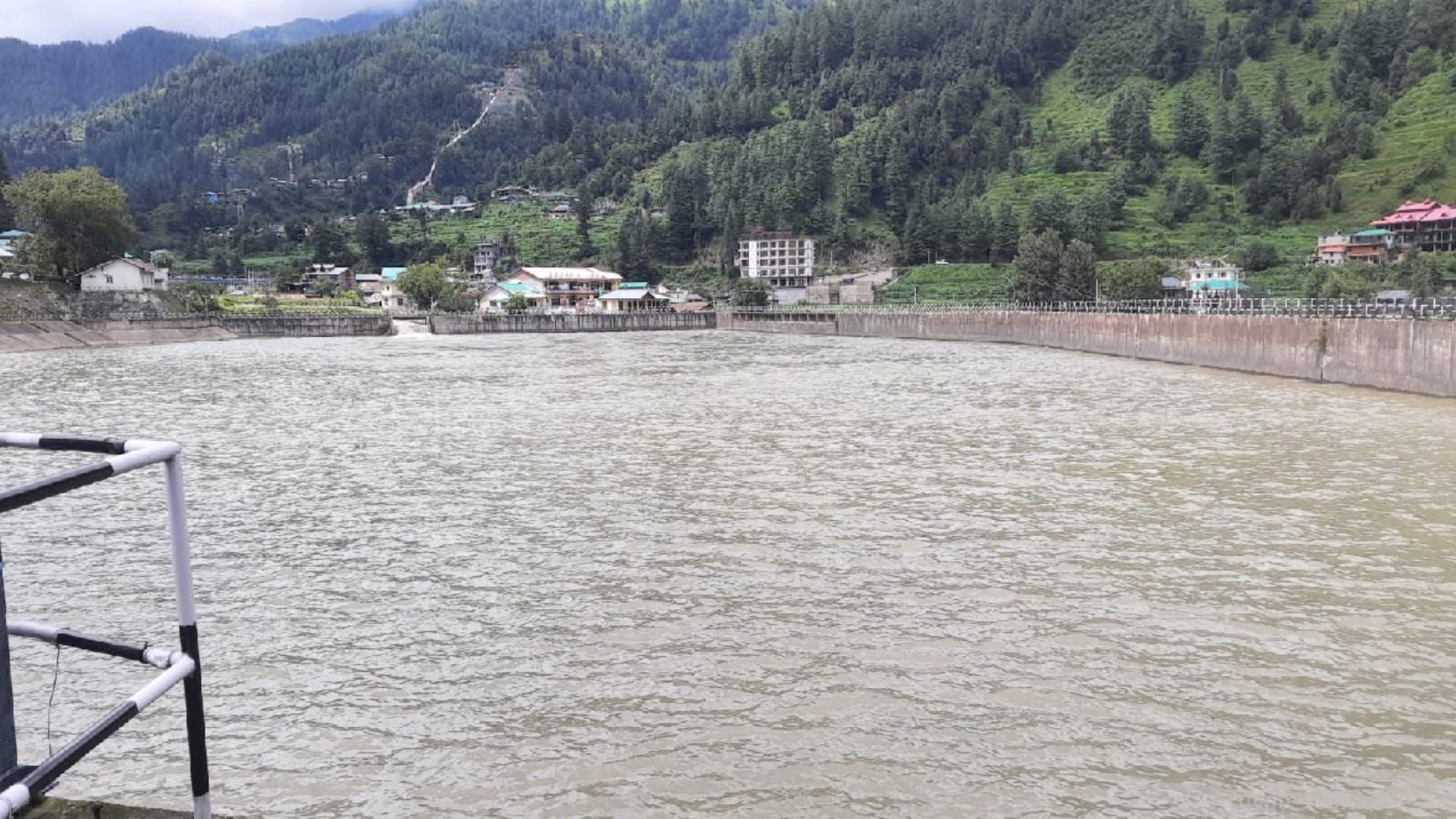 हिमाचल:शानन प्रोजेक्ट के कायाकल्प के लिए 200 करोड़ जारी, बढ़ेगा विद्युत ...