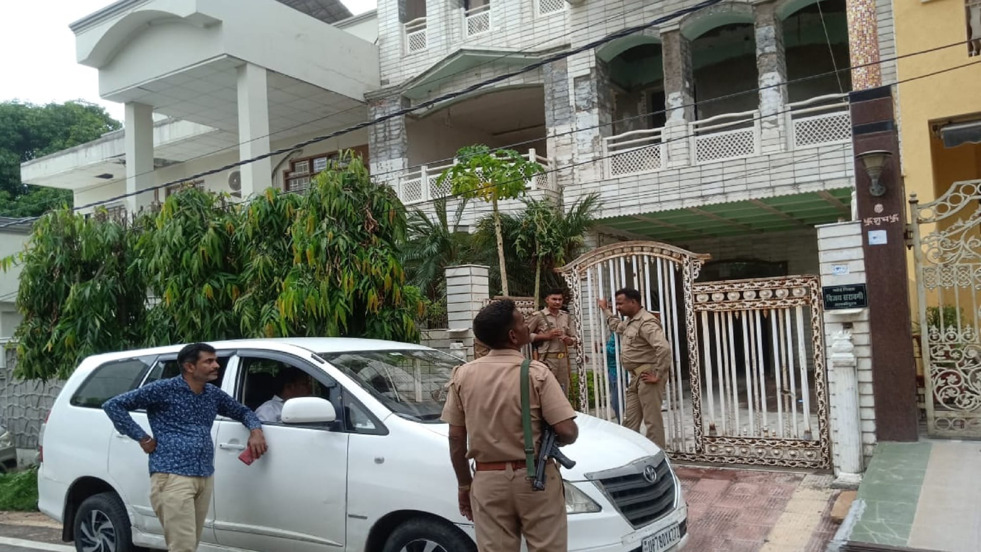 Income Tax Raid At Office And House Of President Of Janrajya Party ...