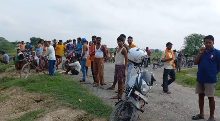 Teenager's Body Was Found Inside A Sack In The Field In Kannauj, The ...