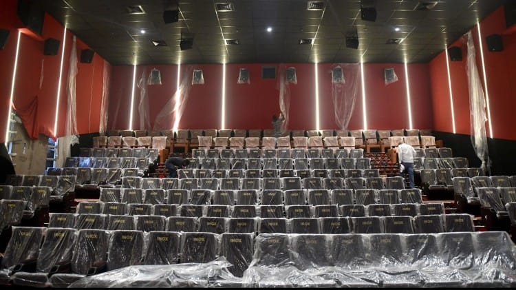 Cinema Hall In Srinagar:30 साल बाद घाटी में ले सकेंगे बड़े पर्दे का ...