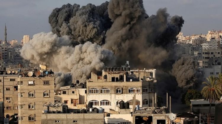 Three American Troops Injured In Rocket Attacks In Syria - Amar Ujala ...