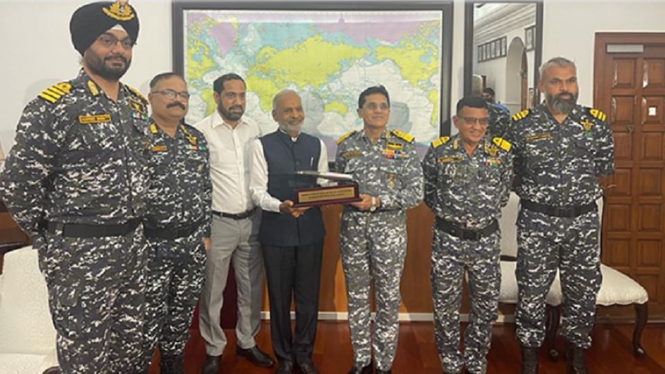 Indian Navy Receives First-ever Fully Indigenous Ak-630 Gun Ammo - Amar ...