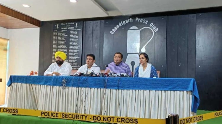 Aap Will Start Make India Number One Campaign From Adampur - Amar Ujala ...