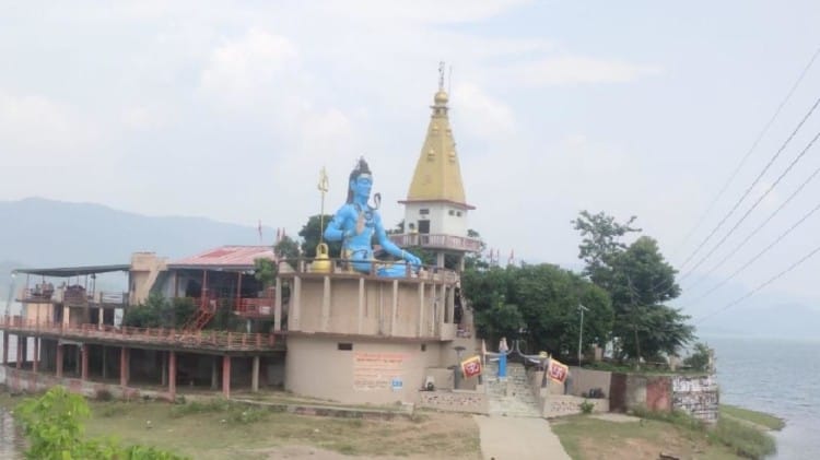 The Water Level Of Gobind Sagar Lake Increased, Water Reached Baba ...