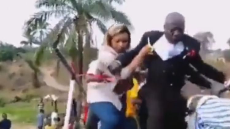 Bridge Fell Into The River During The Inauguration In Democratic ...