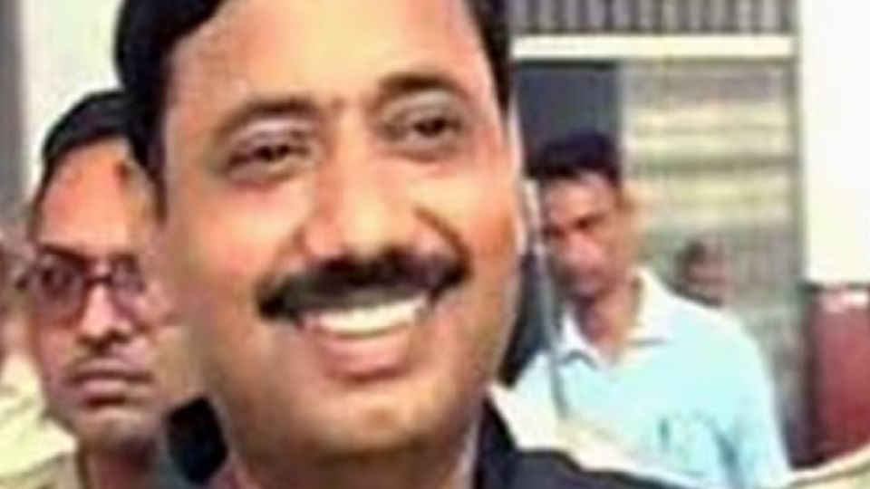 Gangster Bablu Srivastava Plotted Blast Outside Hafiz Saeed Residence ...