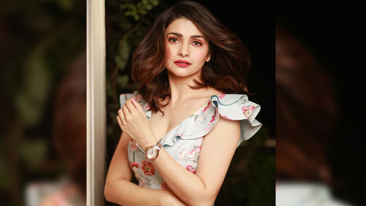 Prachi Desai Birthday Actress Who Got Fame From Ekta Kapoor Show Kasamh Se, Gave Bold Scene With ...
