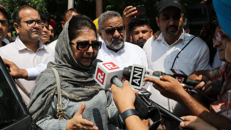 Mehbooba Said, Azad And Bjp Have Different Thinking, But Our Attitude ...