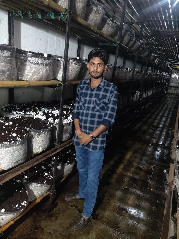 New Technology Adopted By Leaving Traditional Farming, Dr. Vikas Became ...