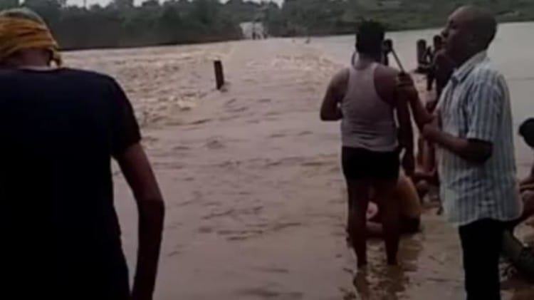 Rain In Mp:कई बांधों के गेट खोले, उज्जैन में घाट जलमग्न, लगातार बढ़ रहा नर्मदा का जलस्तर - Rain ...