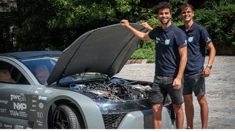 Zem Car:छात्रों ने कबाड़ से बनाई हवा साफ करने वाली इलेक्ट्रिक कार, इस ...