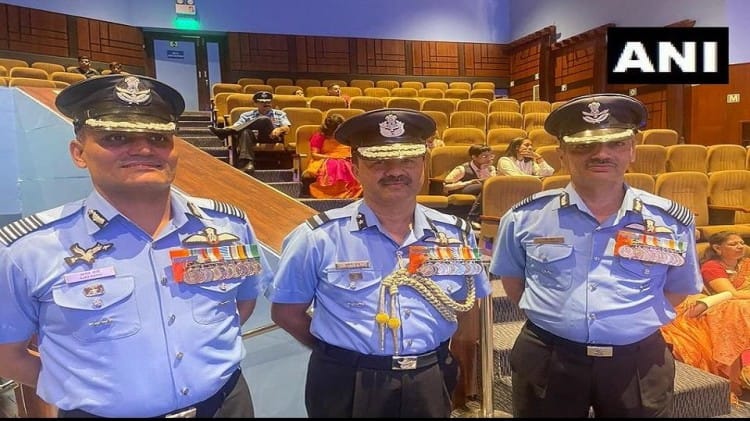 Group Captain Ajay Rathi, Air Commodore Subroto Kundu And Group Captain ...