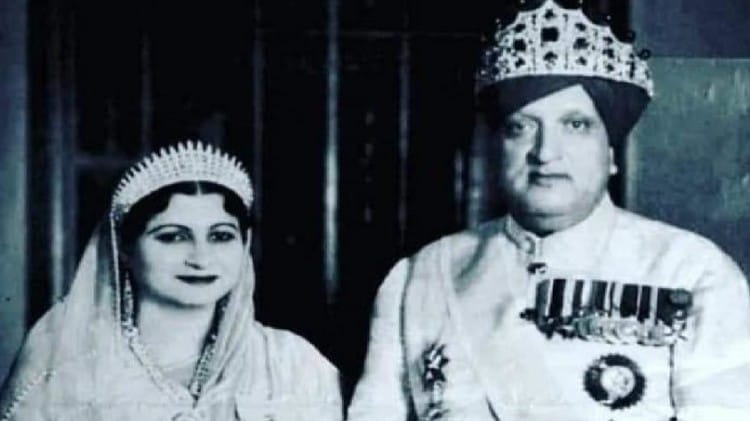 Maharaja Hari Singh Jayanti:एलओसी पार भी महाराजा के मुरीद, बोले- पीओजेके में भी हो सरकारी छुट्टी ...