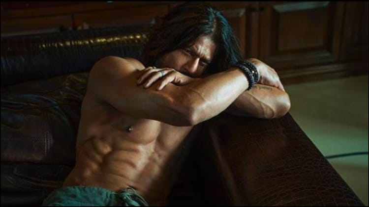 Pathaan And Jawan Actor Shahrukh Khan Shares His Shirtless Photo ...