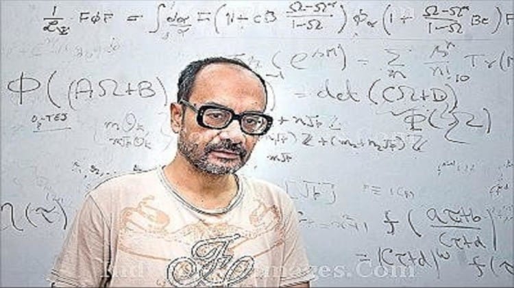 प्रयागराज :भौतिक विज्ञानी ने शोधार्थियों को दान कर दिए 11 करोड़ रुपये ...