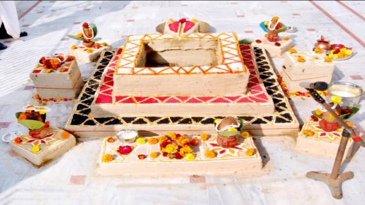 Navratri Havan Muhurat 2022 Durga Puja Maha Navami Havan Samagri List ...