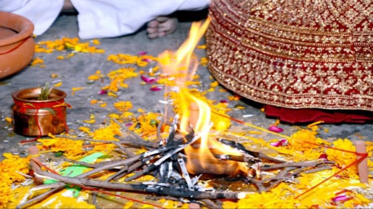 Navratri Hawan Samagri List:हवन के बिना अधूरी है अष्टमी-नवमी की पूजा ...