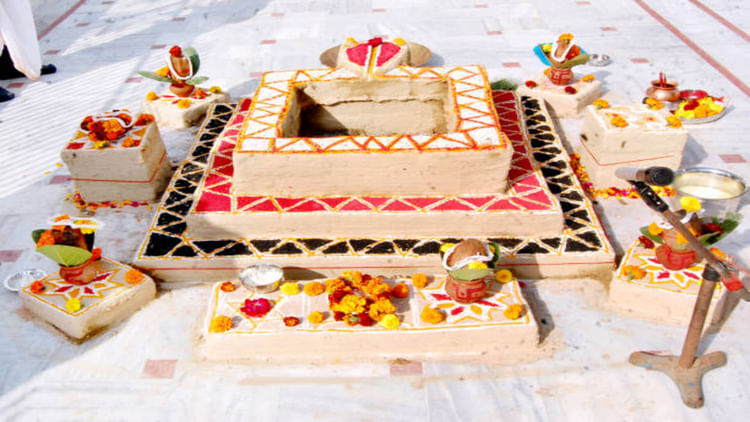 Navratri Havan Muhurat 2022 Durga Puja Maha Navami Havan Samagri List ...