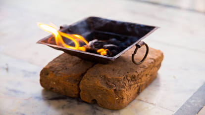 Navratri Havan Muhurat 2022 Durga Puja Maha Navami Havan Samagri List ...