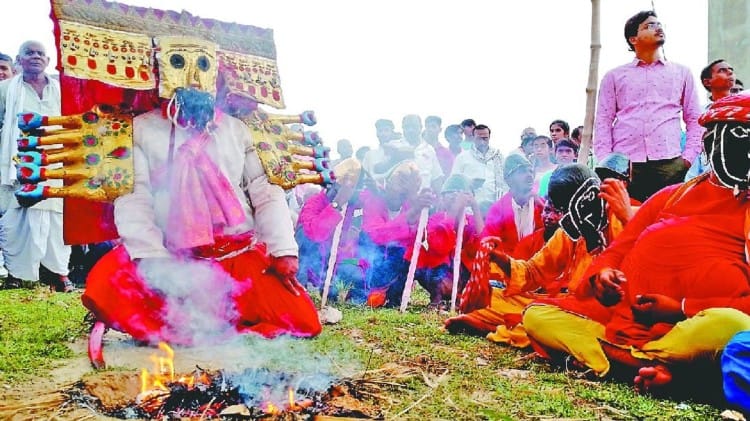 Ramnagar Ki Ramlila The Story Of Ram Ravana War Trijata Told Sita How ...