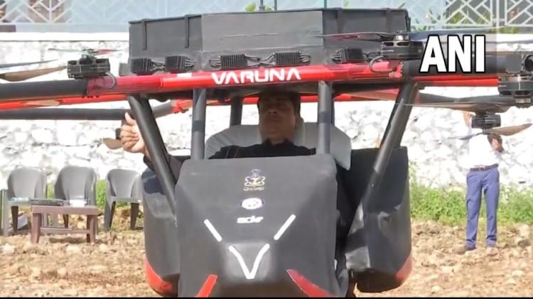 Country First Human-carrying Varuna Drone Will Soon Be Inducted Into Indian Navy - Amar Ujala ...