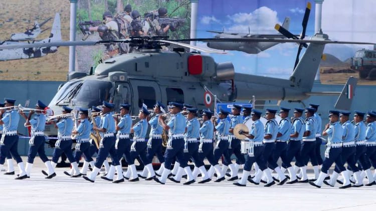 Indian Air Force Day All About Iaf Weapon System Branch In Hindi - Amar ...