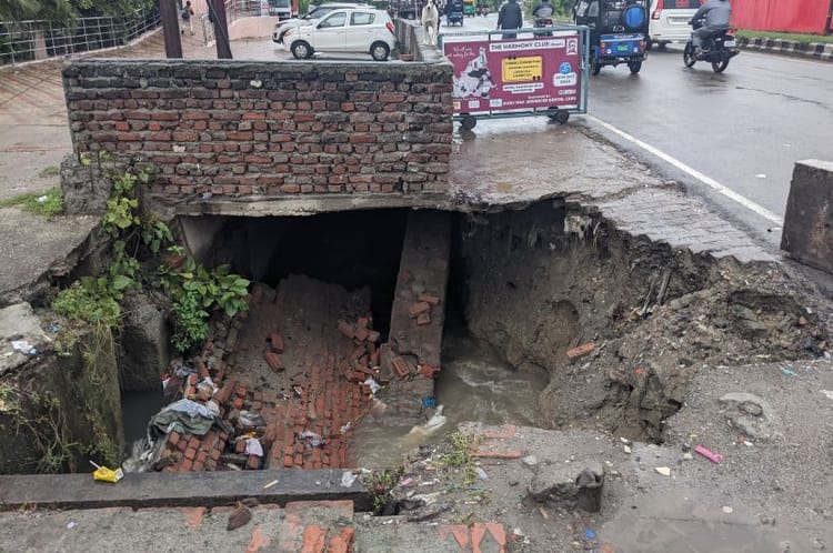 Civic Aminities. - Udham Singh Nagar News - बारिश से जगह-जगह जलभराव ...