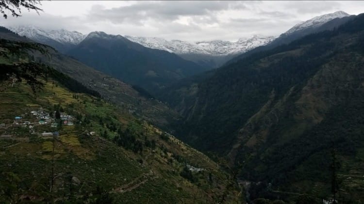 Himachal Weather Update: Fresh Snowfall In Sach Pass Snowfall Cuts Off ...