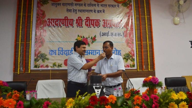 New Commissioner Of Varanasi Kaushal Raj Sharma Took Charge Who Get ...