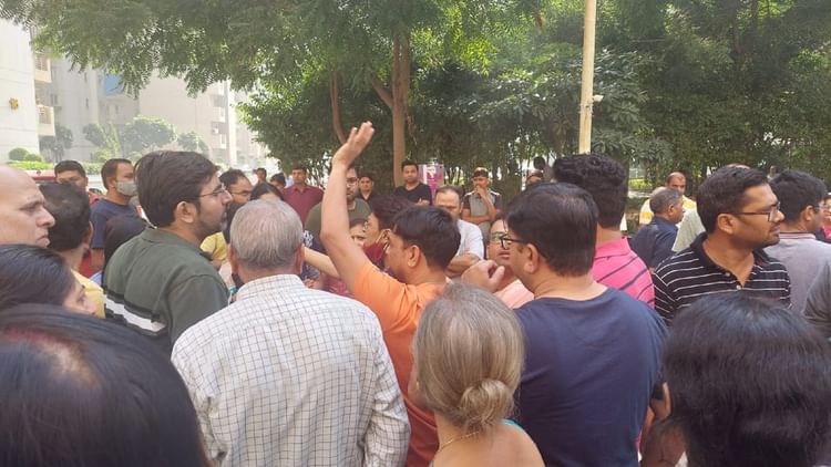 Eight Month Old Innocent Was Molested Died During Treatment Anger Of ...