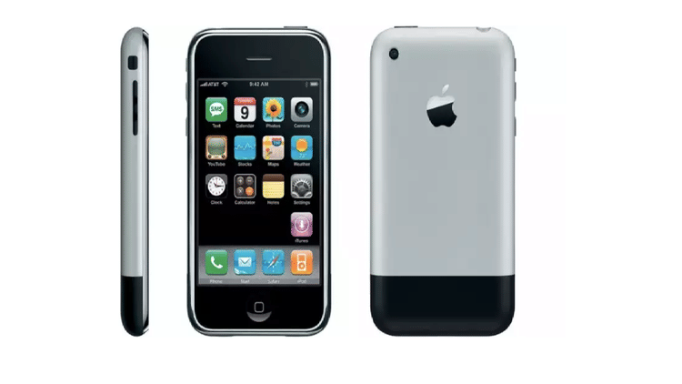 Apple Iphone From 2007 Has Been Auctioned For Around Rs 3234000 - Amar ...
