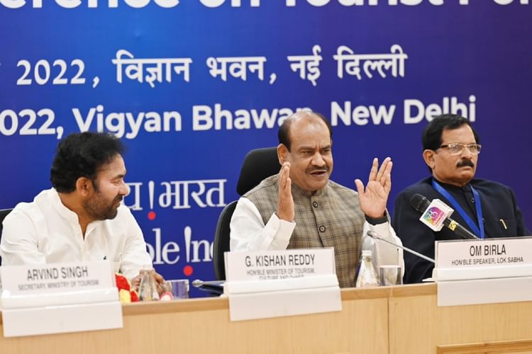 Lok Sabha Speaker Om Birla Says - Police Should Take Immediate Action In Crime Against Tourists ...