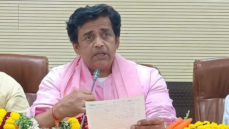 Mp Ravi Kishan Introduced Private Bill On Population Control In ...