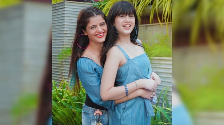 Influencer And Actor Riva Arora Mother Nisha Arora Speaks To Amar Ujala ...