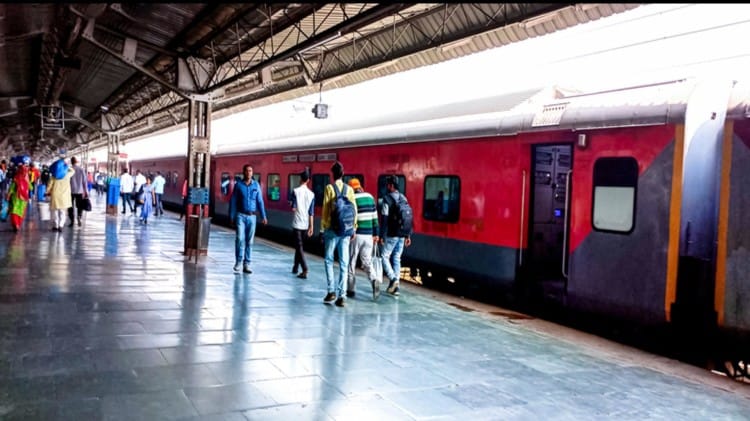 Indian Railways:क्या आप जानते हैं बोगी और कोच में अंतर? अगर नहीं, तो ...