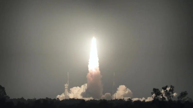 इसरो ने लॉन्च किए 36 वनवेब सैटेलाइट, सबसे भारी Lvm-3 रॉकेट के जरिए पहली ...