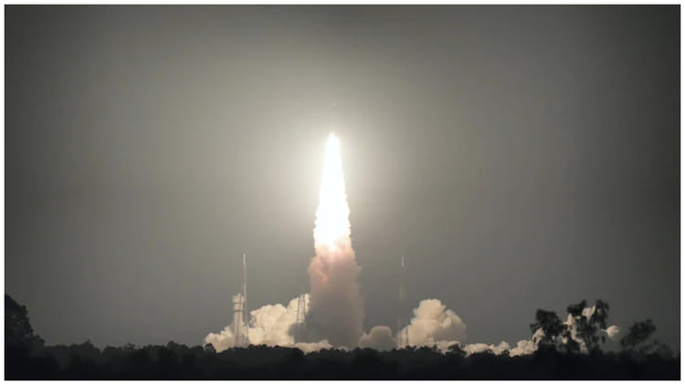 Isro Launched 36 Oneweb Satellites With Nsil In 1st Commercial Launch ...