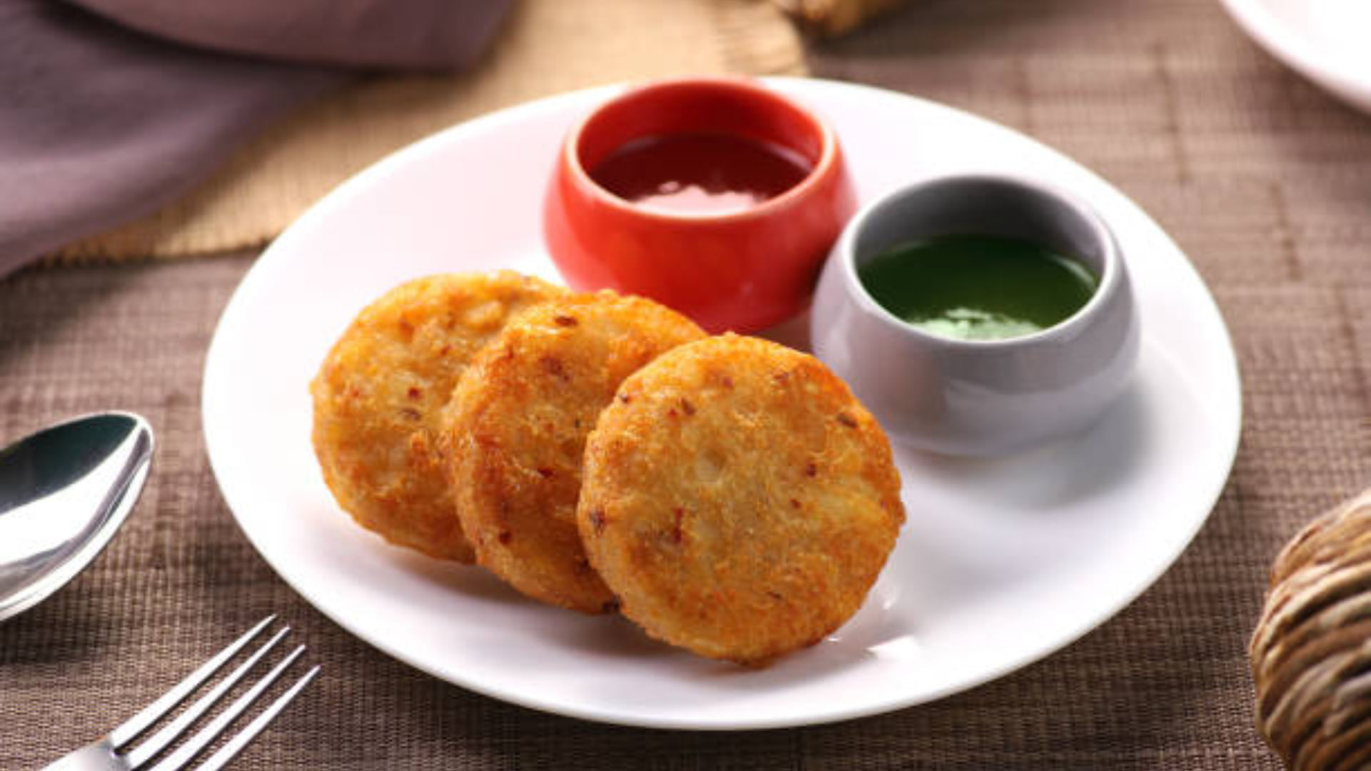 Aloo Tikki Recipe In Hindi How To Make Aloo Tikki At Home - Amar Ujala ...