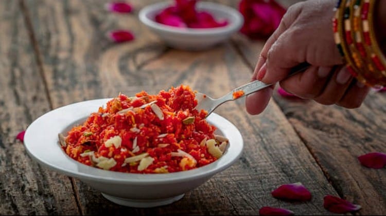 Today’s Kitchen: How To Make Gajar Ka Halwa Know Step By Step Recipes ...