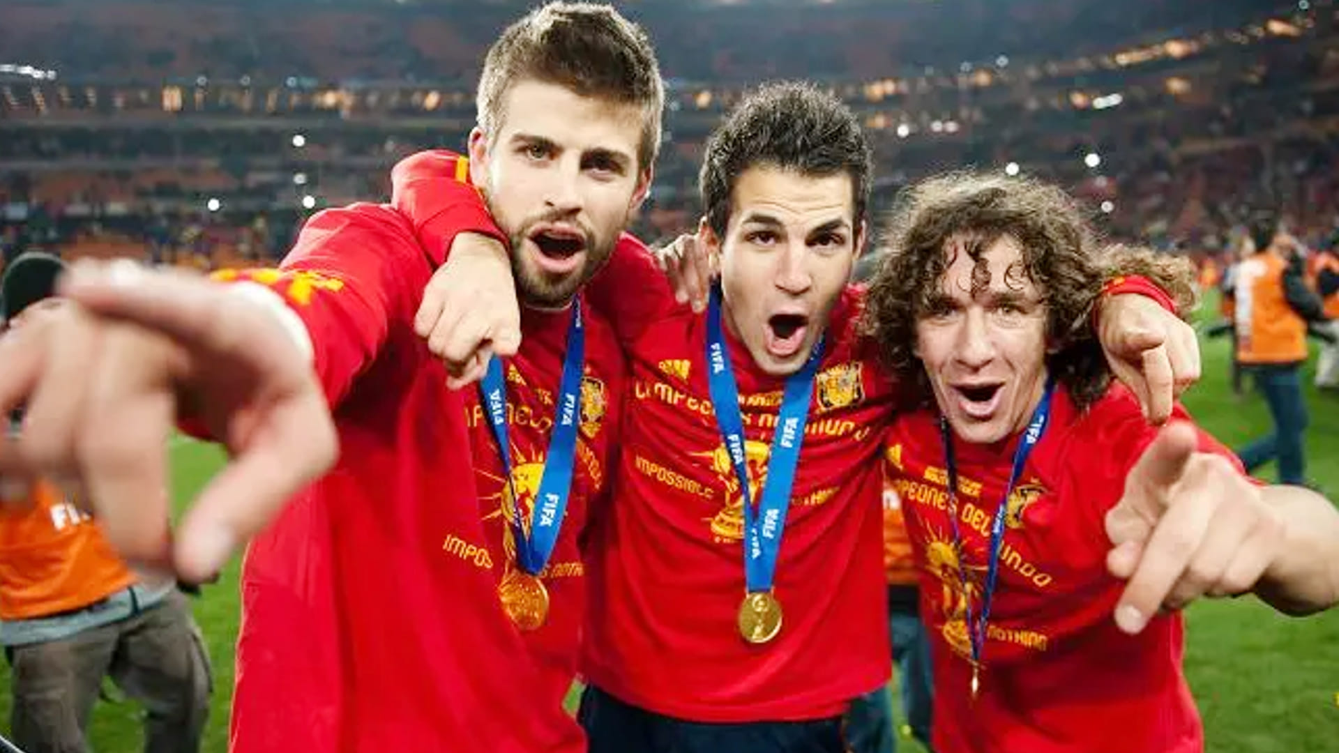 Barcelona And Spain Star Footballer Gerard Pique Announces Retirement ...