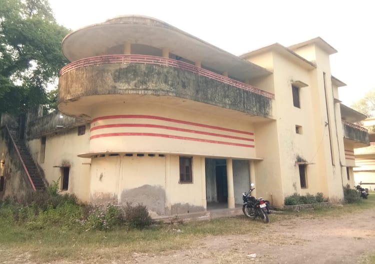 Irrigation Colony And Office Located In Chakia Will Improve Surat - Chandauli News - एक करोड़ 75 ...