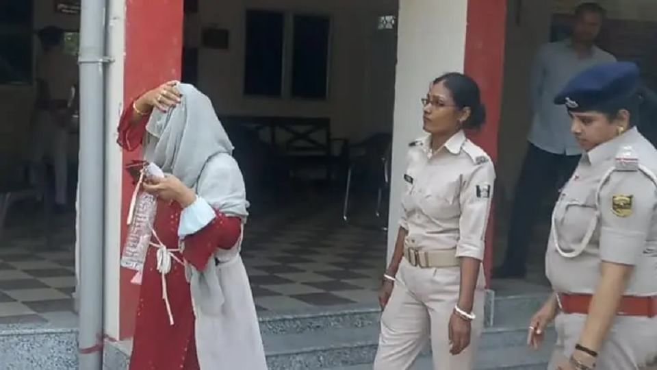 Farida Or Sena? Bihar Police In Trouble To Identify Pakistani Origin Us Woman Caught From ...