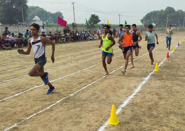 Sunny Of Binauli And Rahul Of Chhaprauli First In The Race - Baghpat ...