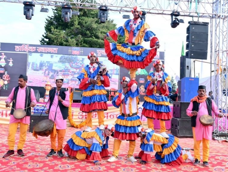 Didi Haat Festival Begins With Tableaux And Cholia Dance - Pithoragarh ...