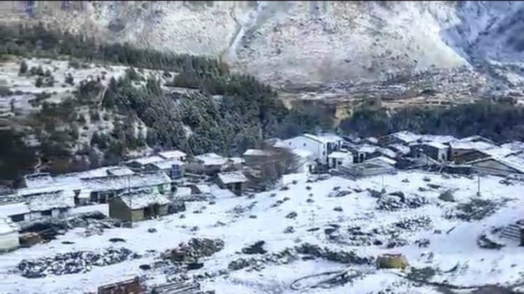 Uttarakhand Weather: Heavy Snowfall In Higher Himalayan Range Darma And ...
