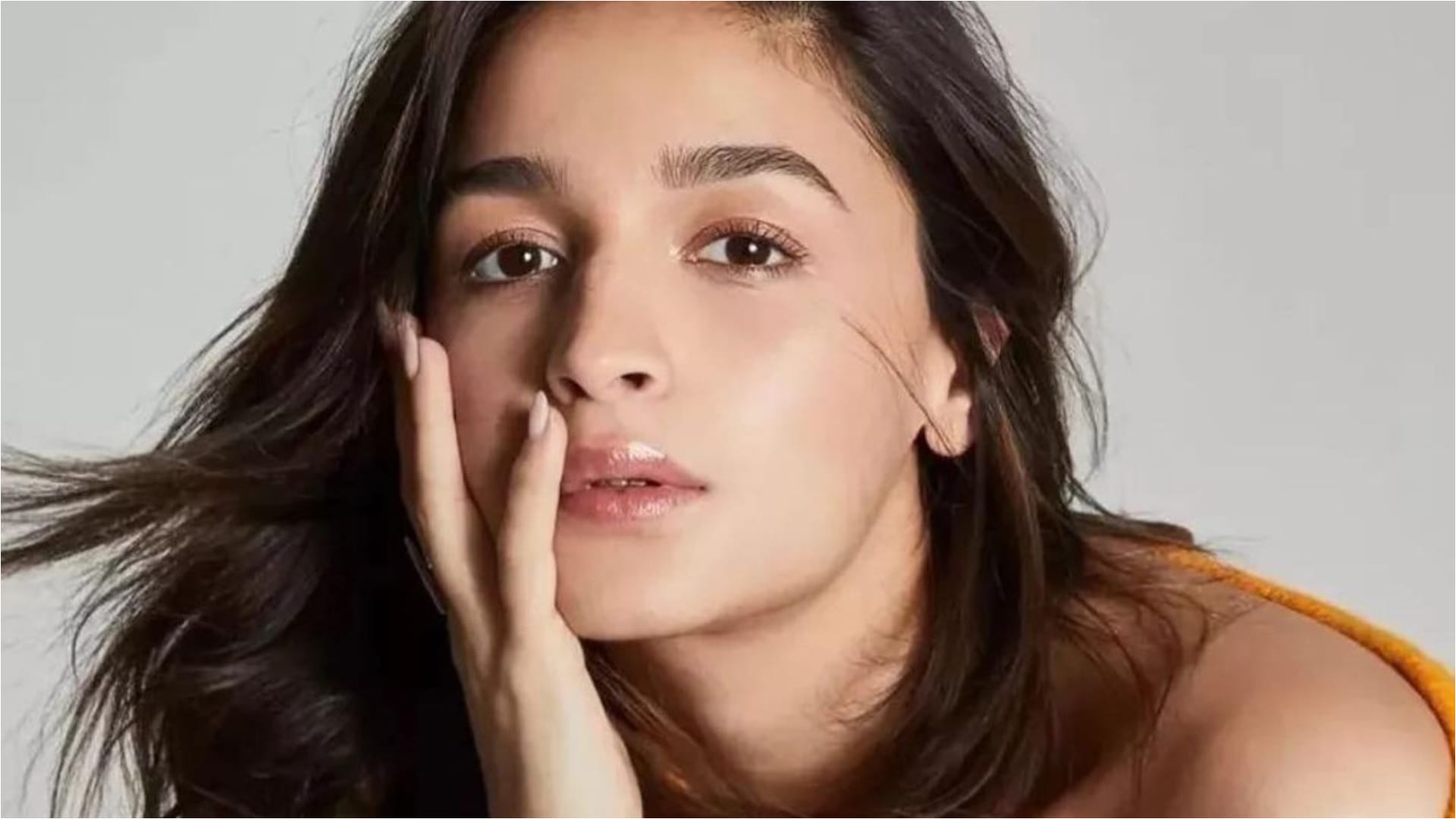 Alia Bhatt Sweater:आलिया भट्ट के स्वेटर कलेक्शन है इतने शानदार, लड़कियों को जरूर आएंगे पसंद ...